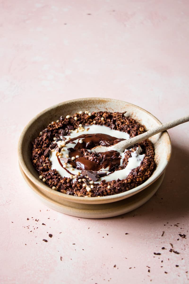 Chocolate Overnight Oats - Cooking With Elo