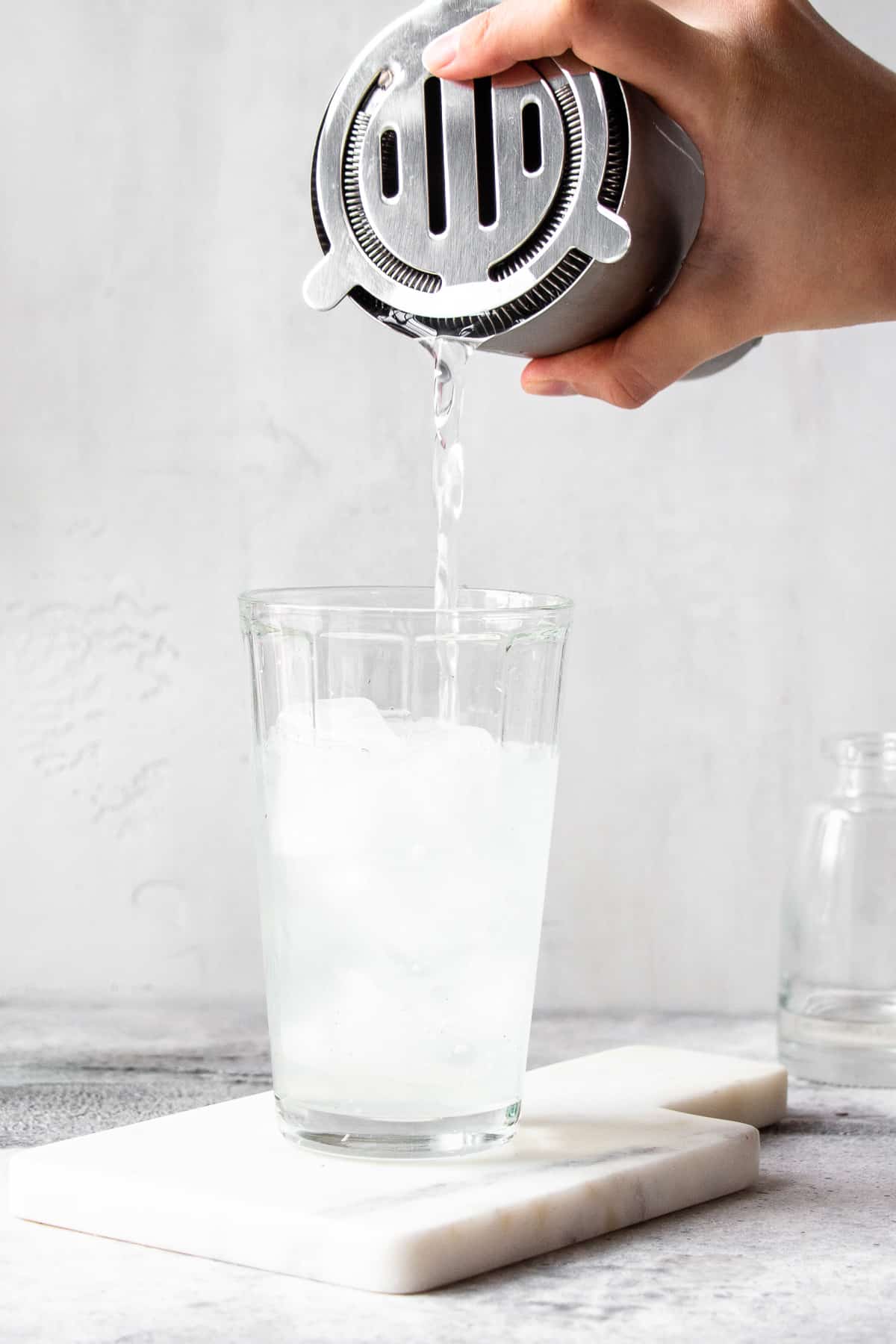 Caribeño Cocktail – Rum With Coconut Water - Cooking With Elo