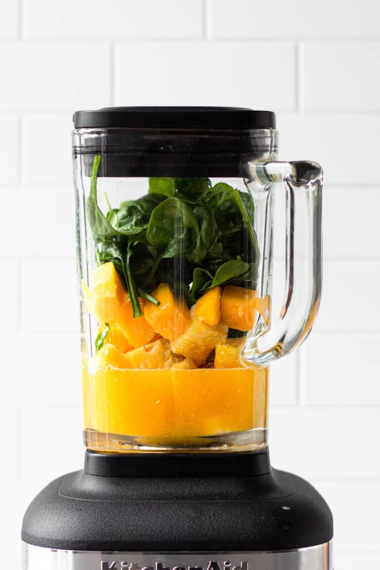 Spinach Smoothie With Fruit - Cooking With Elo