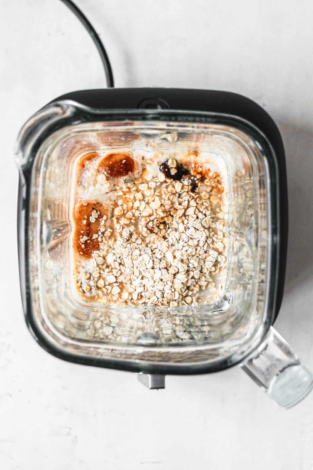 Iced Coffee Breakfast Smoothie (Without Banana) - Cooking With Elo