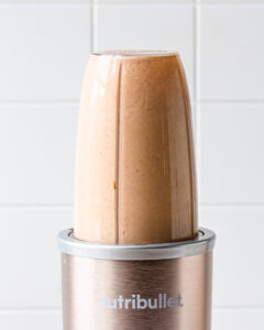 Ultimate Christmas Smoothie - Cooking With Elo