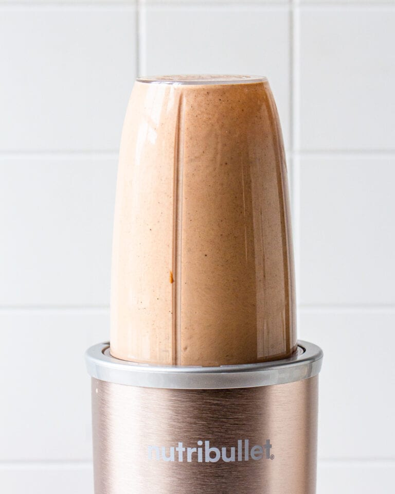 Ultimate Christmas Smoothie - Cooking With Elo