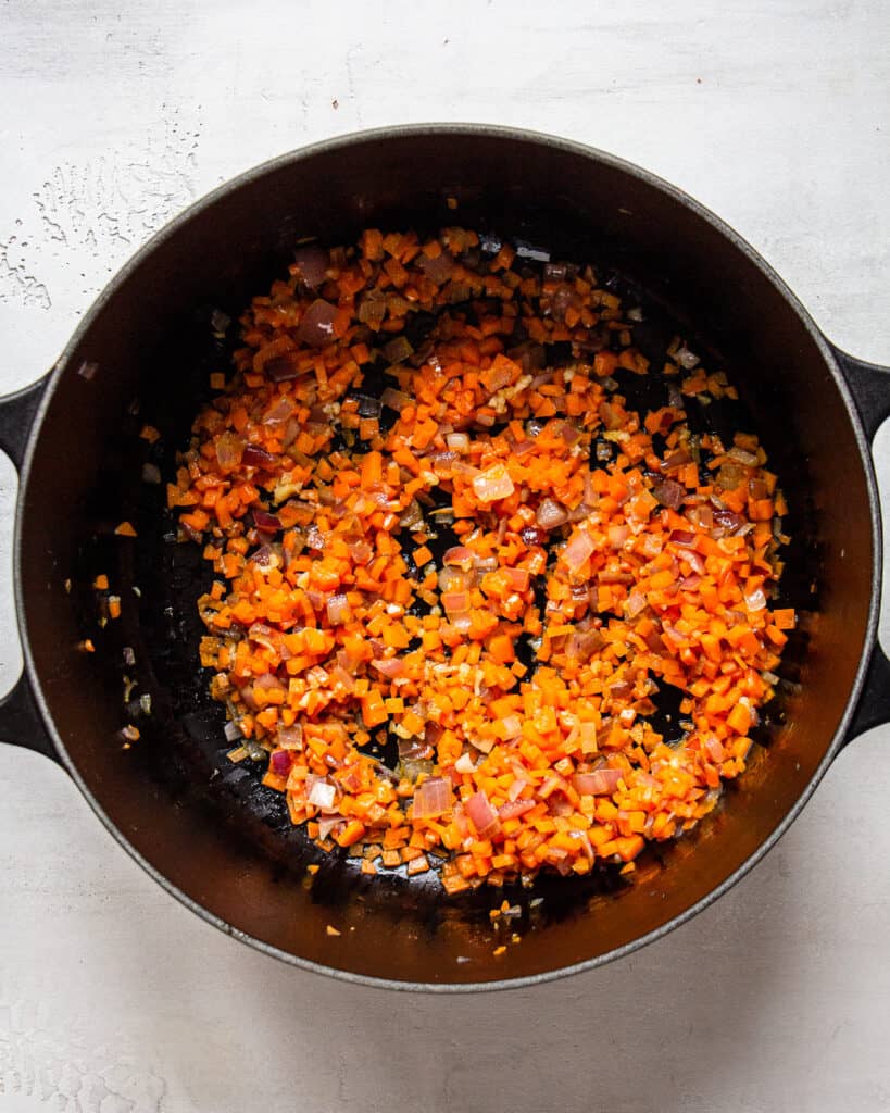 Soya Mince Bolognese Sauce (With TVP) - Cooking With Elo