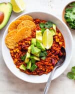 Easy TVP Chili Recipe (With Soya Mince) - Cooking With Elo