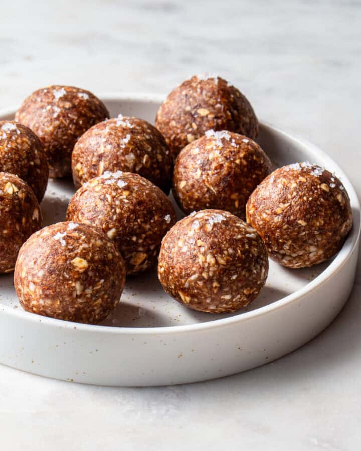Basic Energy Balls With Dates - Cooking With Elo