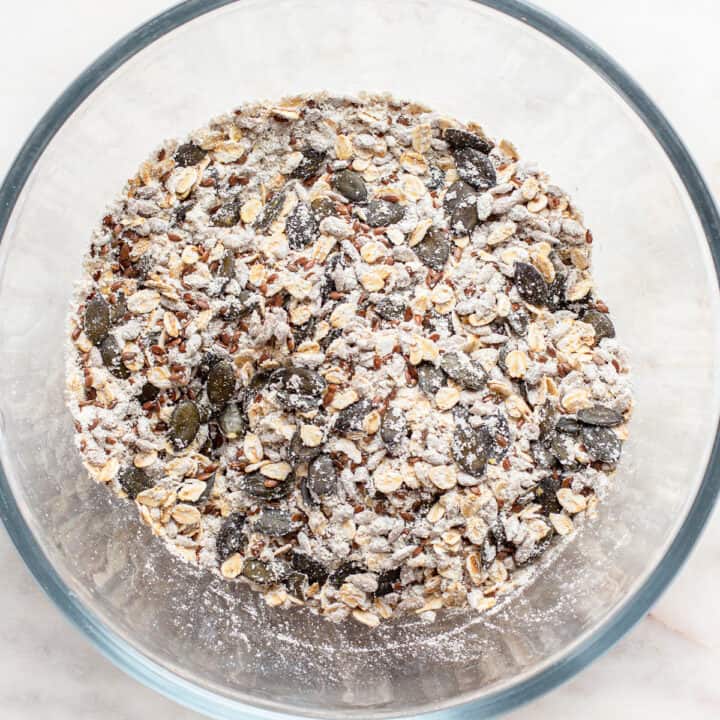 Multi-Seed Crispbread Recipe (Gluten-Free) - Cooking With Elo
