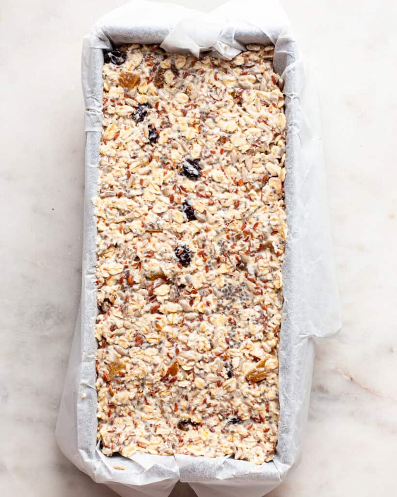 Seeded Dried Fruit Bread - Cooking With Elo