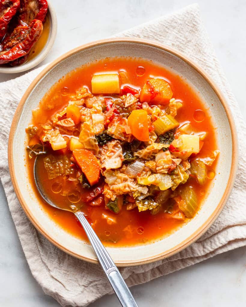 Tomato Cabbage Soup - Cooking With Elo