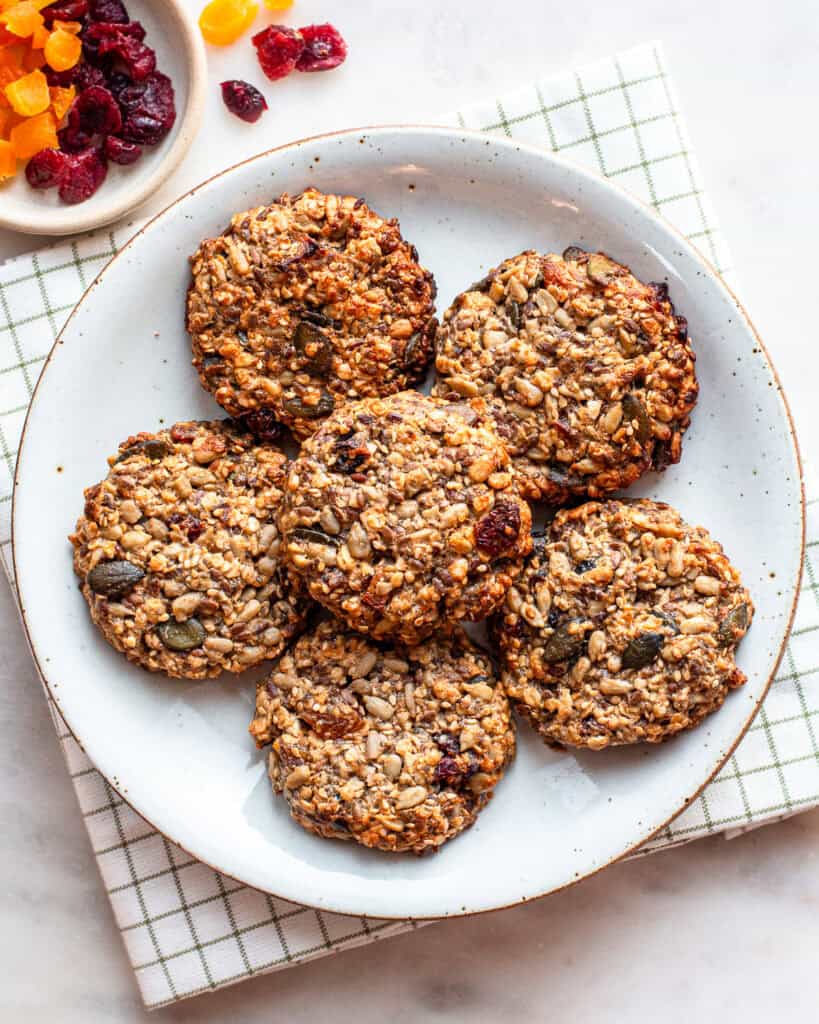 Healthy Oatmeal Breakfast Cookies (No Banana) - Cooking With Elo